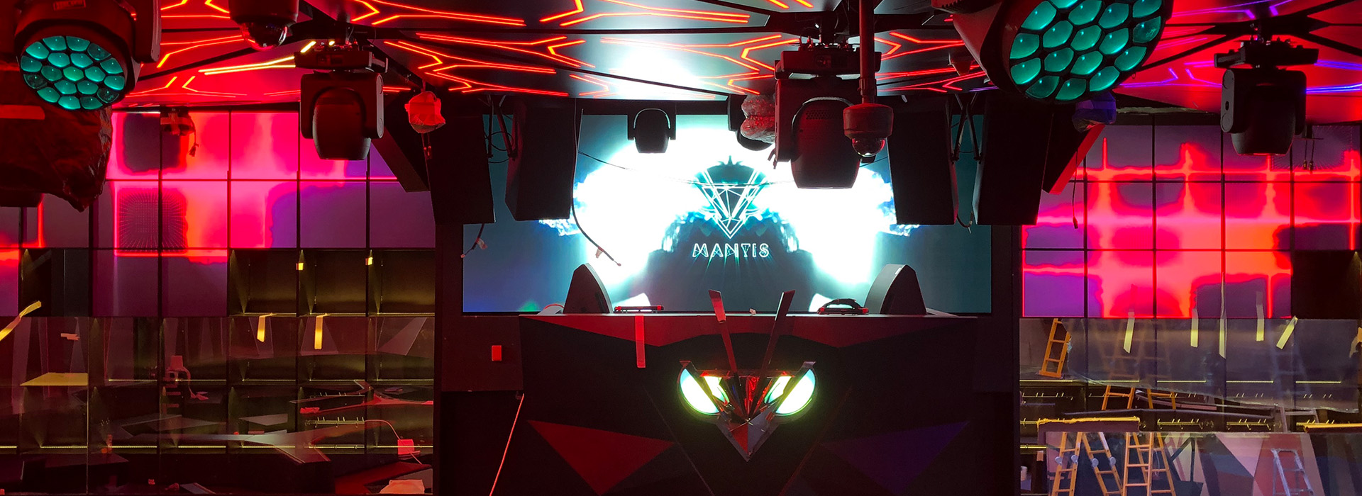 Mantis Club | LPDISPLAY